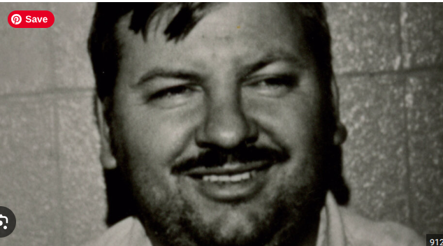 John Wayne Gacy: 10 Disturbing Facts About the Killer Clown - Zentara ...